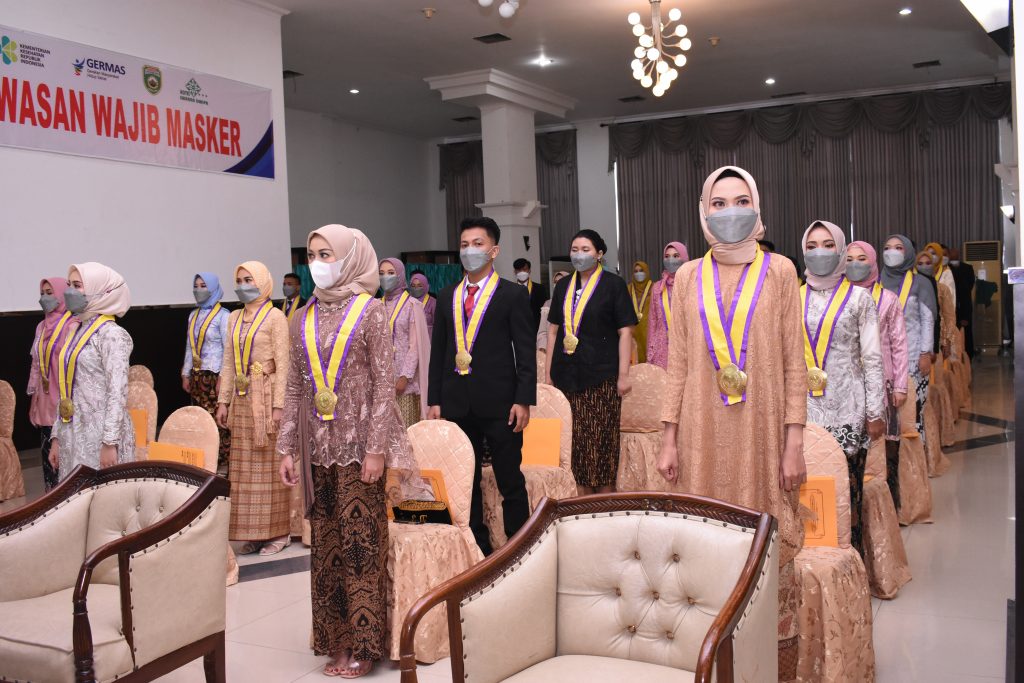 Yudisium Ke-22 Fakultas Ekonomi Universitas Sjakhyakirti Tahun Akademik ...